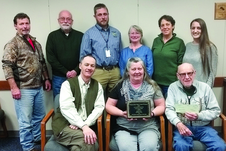 CleanScapes receives $2,000 | News, Sports, Jobs - The Express